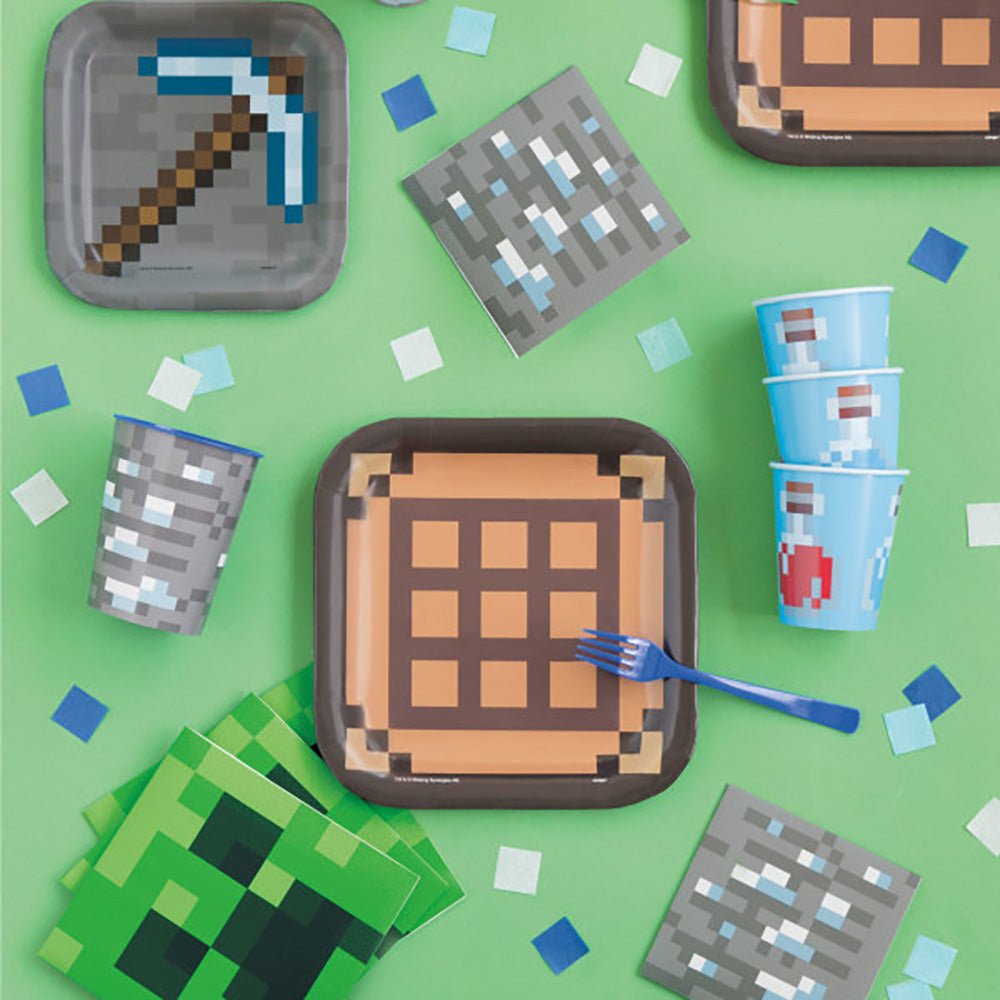 54 in X 84 in Unique Minecraft Plastic Table Cover - 79403 - LA Balloons